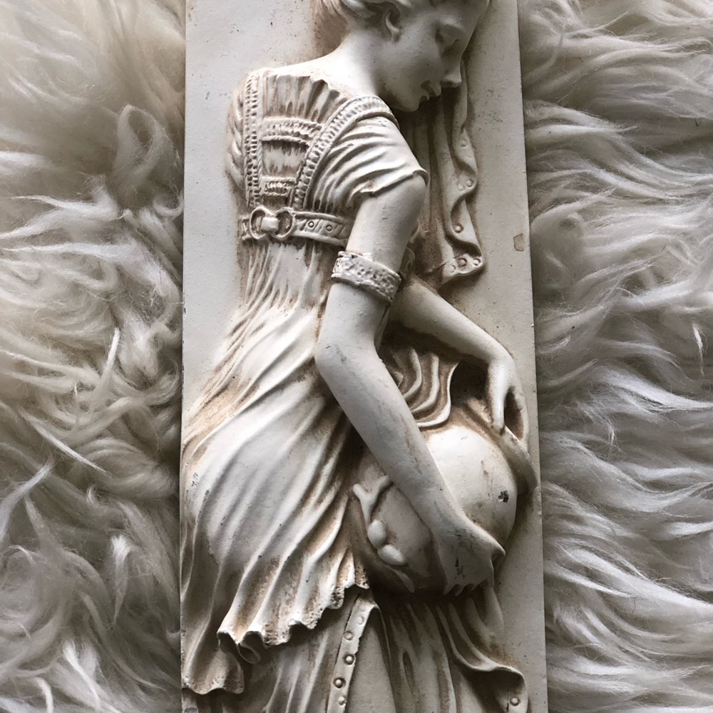 Vintage High Relief Sculpture Peasant Girl Holding Go… - Gem